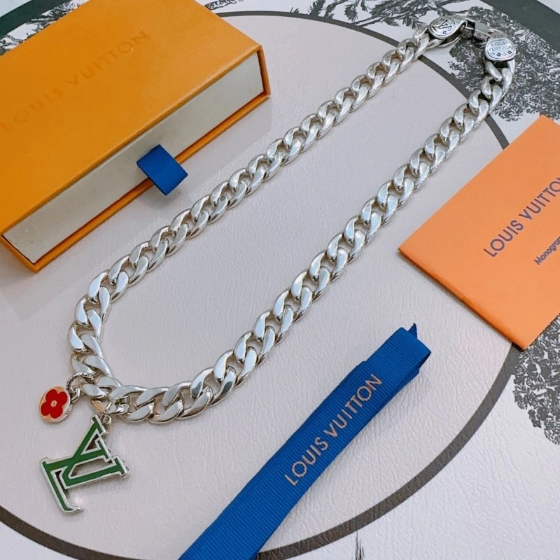 Reasonably priced Louis Vuitton Necklaces
