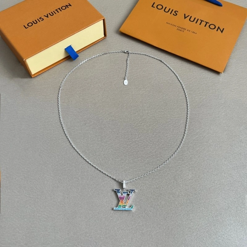 Exact replica Louis Vuitton Necklaces