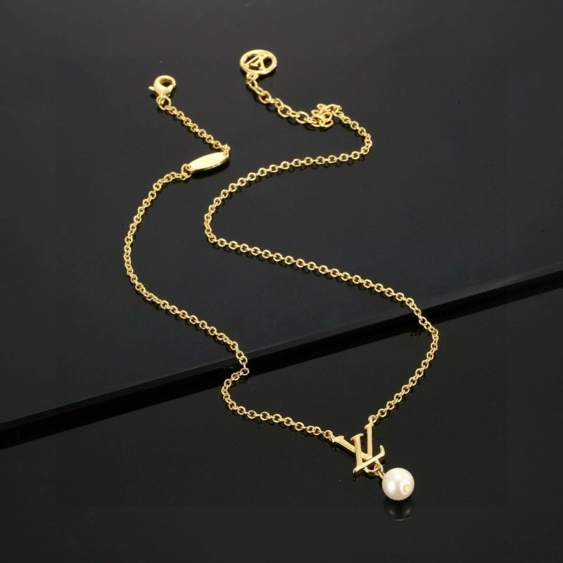Discounted Louis Vuitton Necklaces