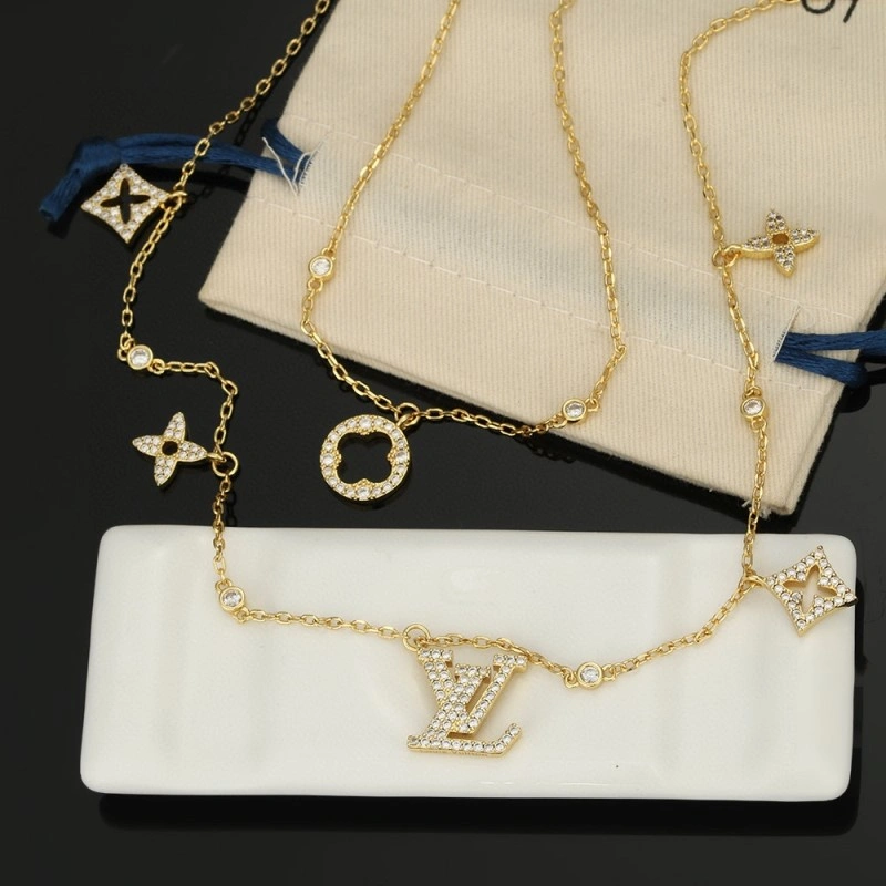 Low-cost Louis Vuitton Necklaces