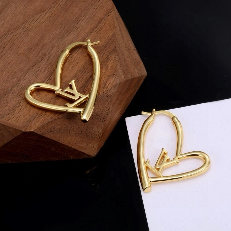 Value-priced Louis Vuitton Necklaces