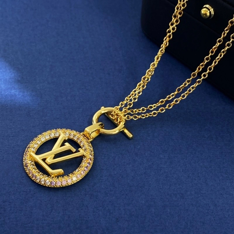 Inexpensive Louis Vuitton Necklaces