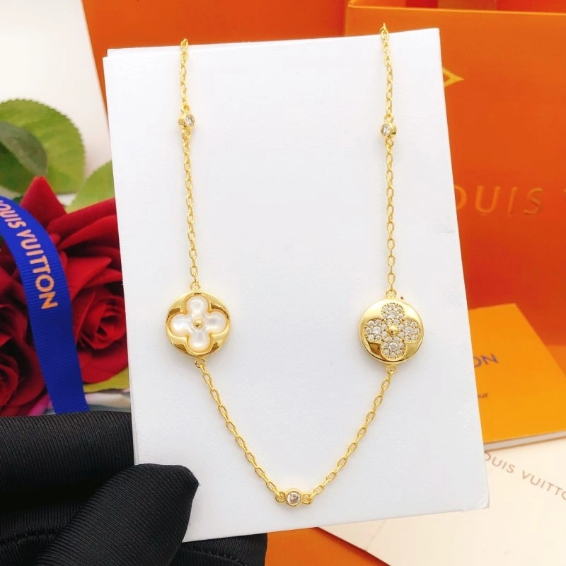 Inexpensive Louis Vuitton Necklaces