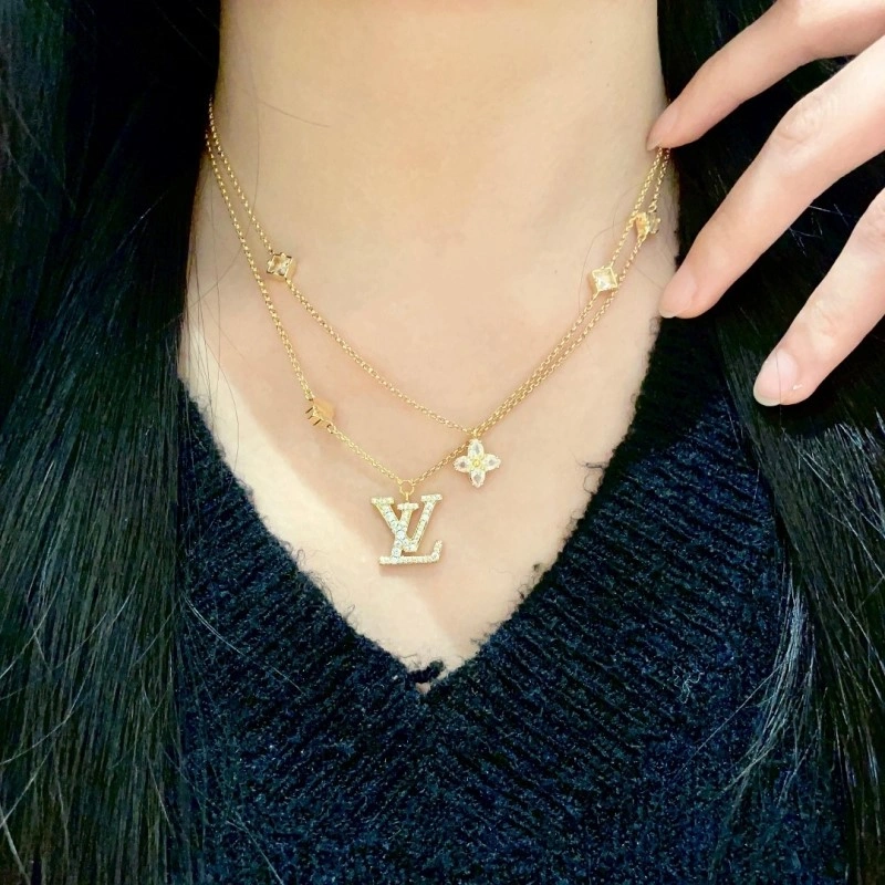 Louis Vuitton Necklaces