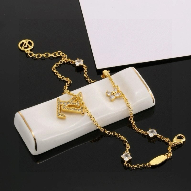 Indistinguishable Louis Vuitton Necklaces