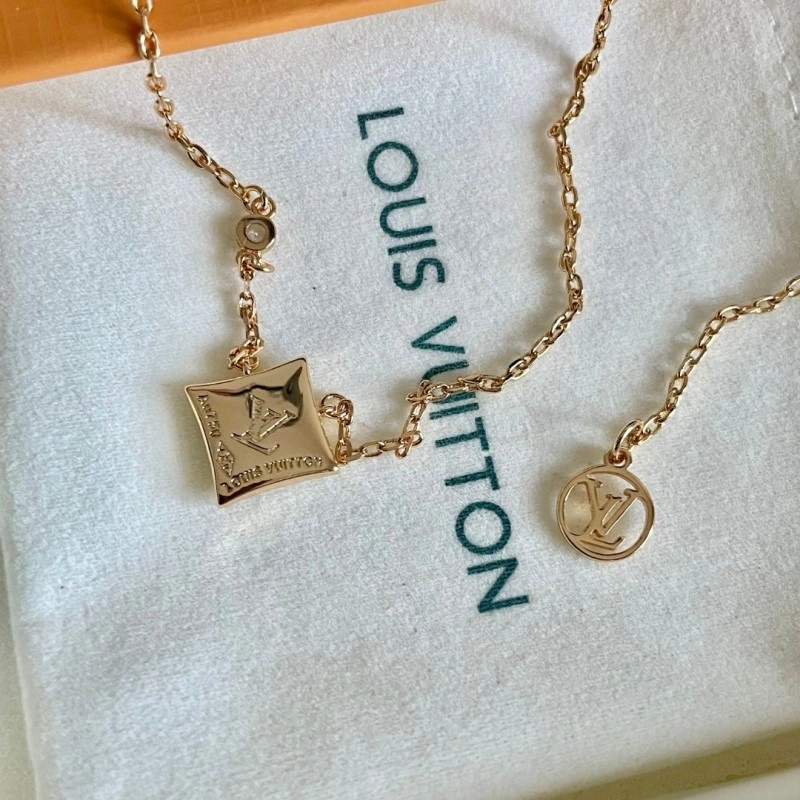 Genuine Louis Vuitton Necklaces