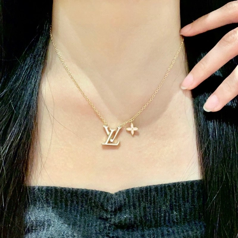 Louis Vuitton Necklaces