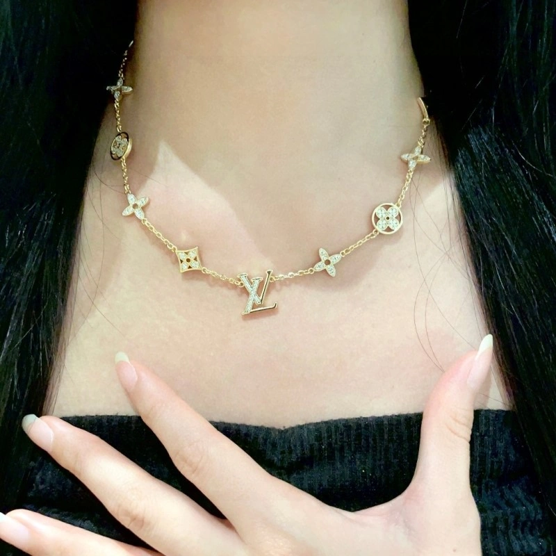 Exact replica Louis Vuitton Necklaces