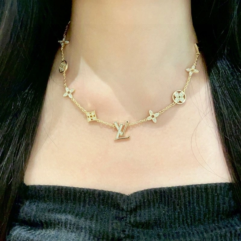 Exact replica Louis Vuitton Necklaces