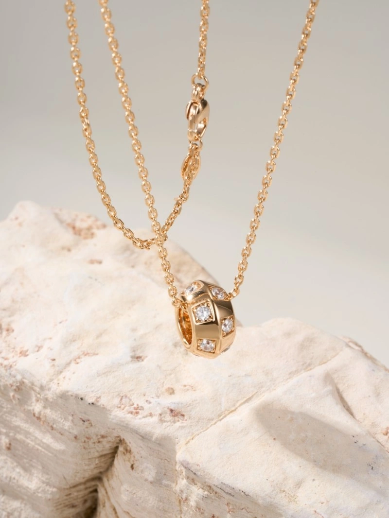 Legit Louis Vuitton Necklaces