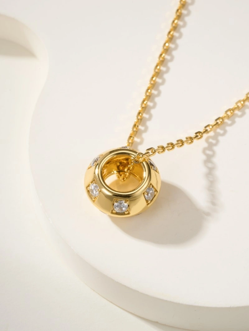 Legit Louis Vuitton Necklaces