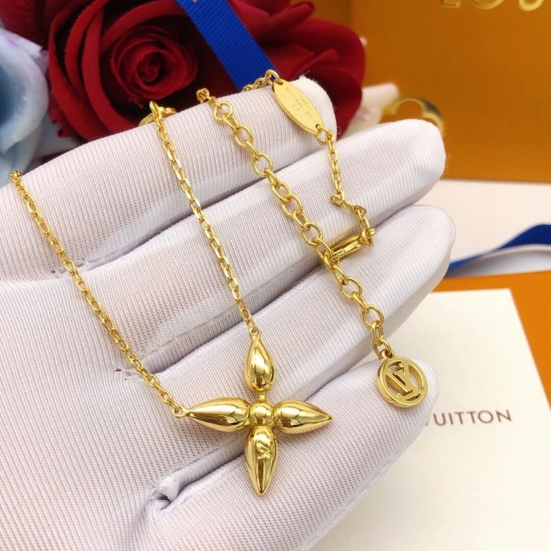 1:1 copy Louis Vuitton Necklaces