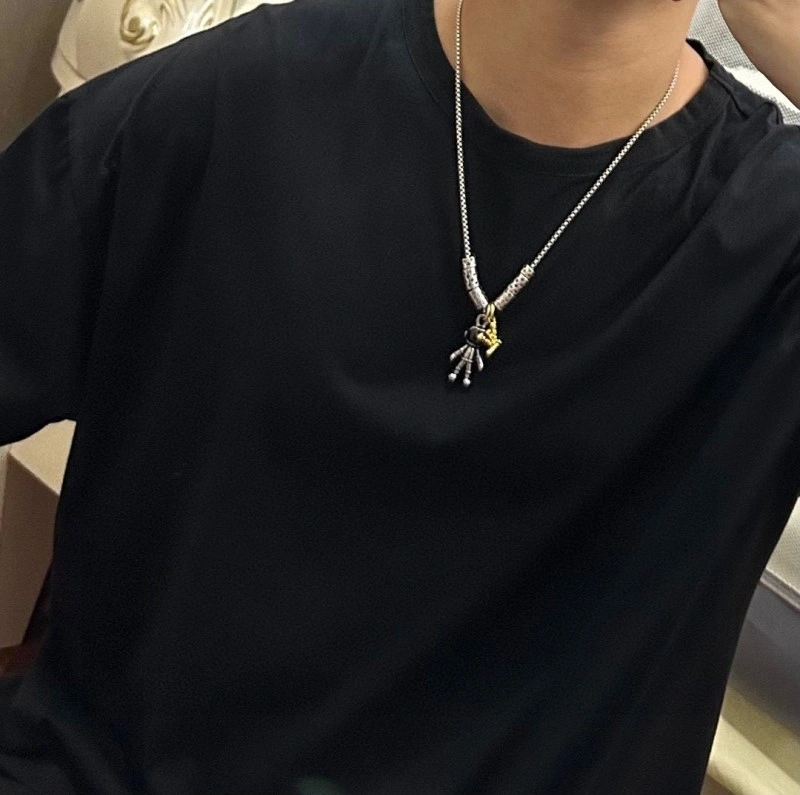 Factory-made Louis Vuitton Necklaces