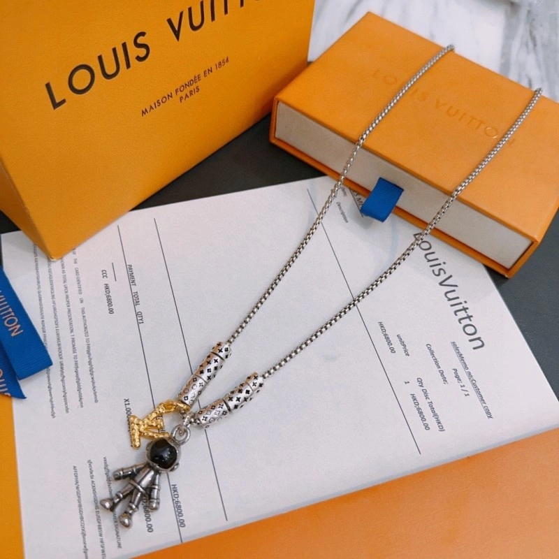 Factory-made Louis Vuitton Necklaces