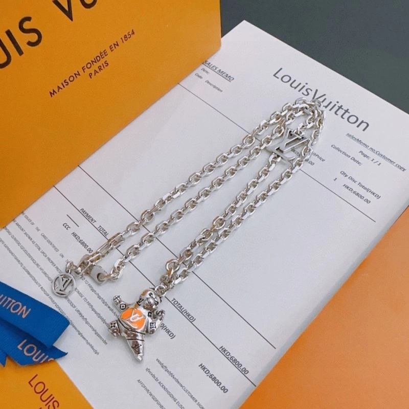 Affordable Louis Vuitton Necklaces