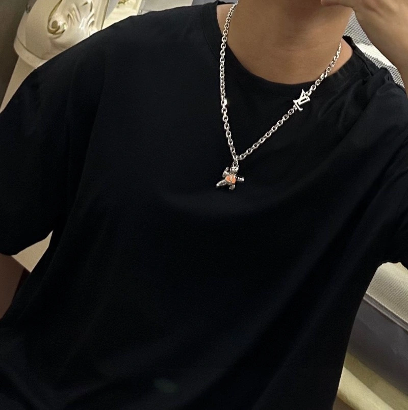 Affordable Louis Vuitton Necklaces