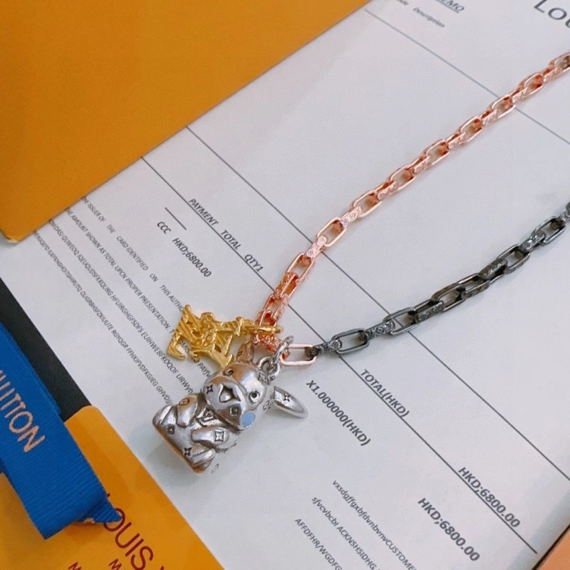 High accuracy Louis Vuitton Necklaces