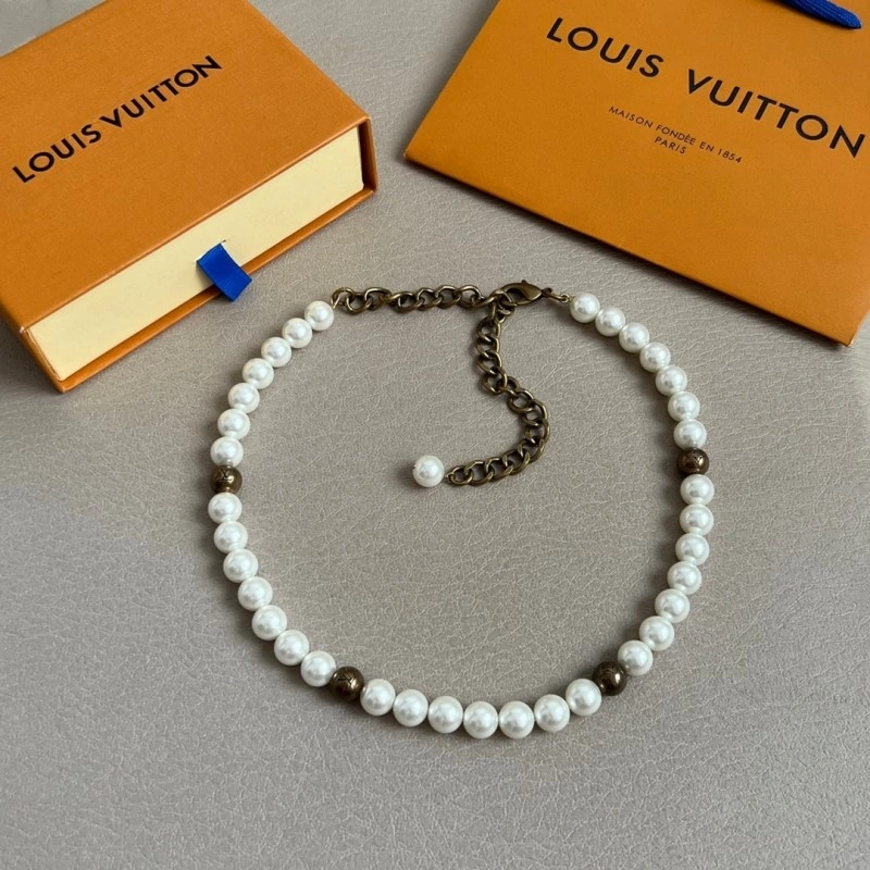 Louis Vuitton Necklaces