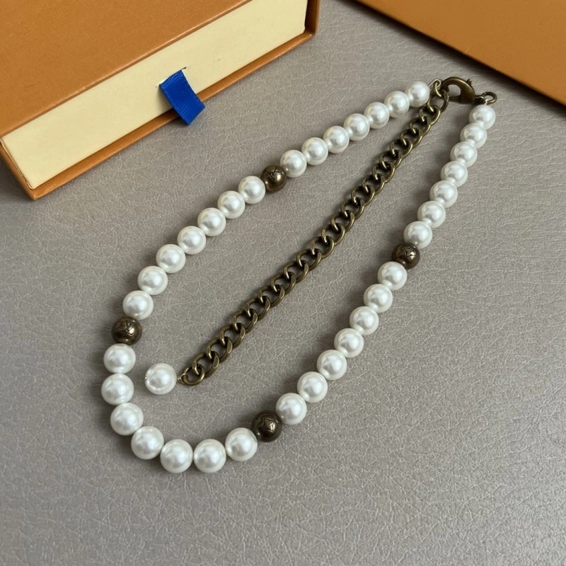 High accuracy Louis Vuitton Necklaces