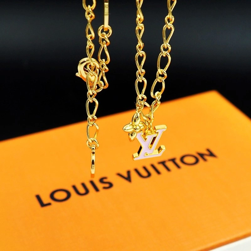 High fidelity Louis Vuitton Necklaces