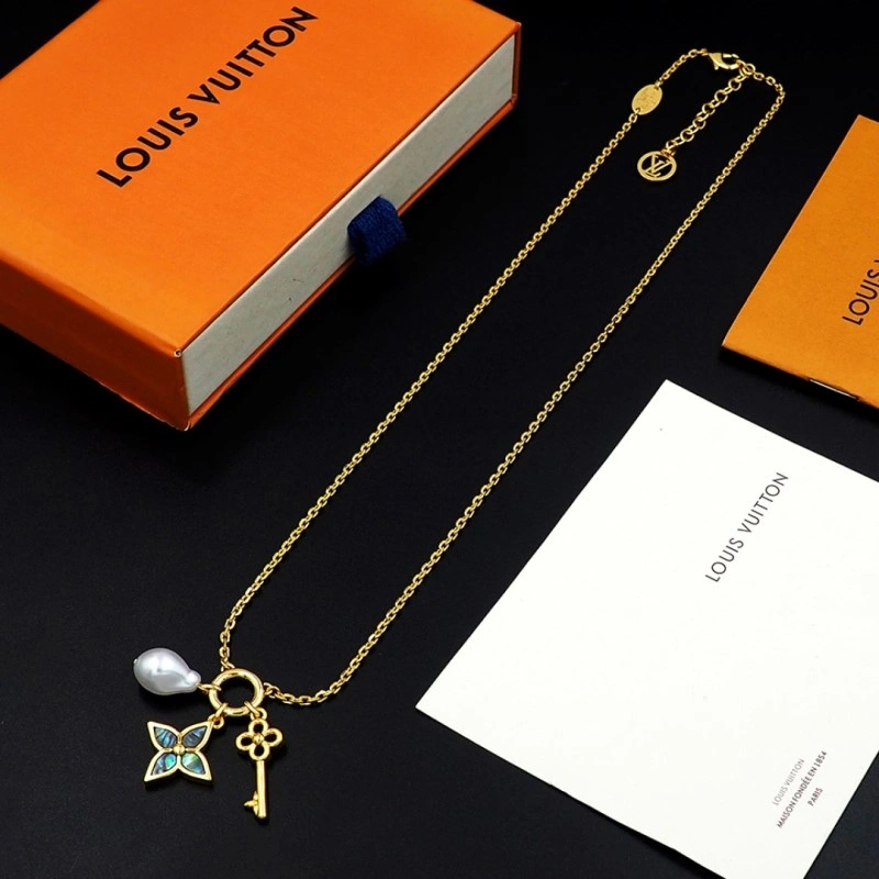 High fidelity Louis Vuitton Necklaces
