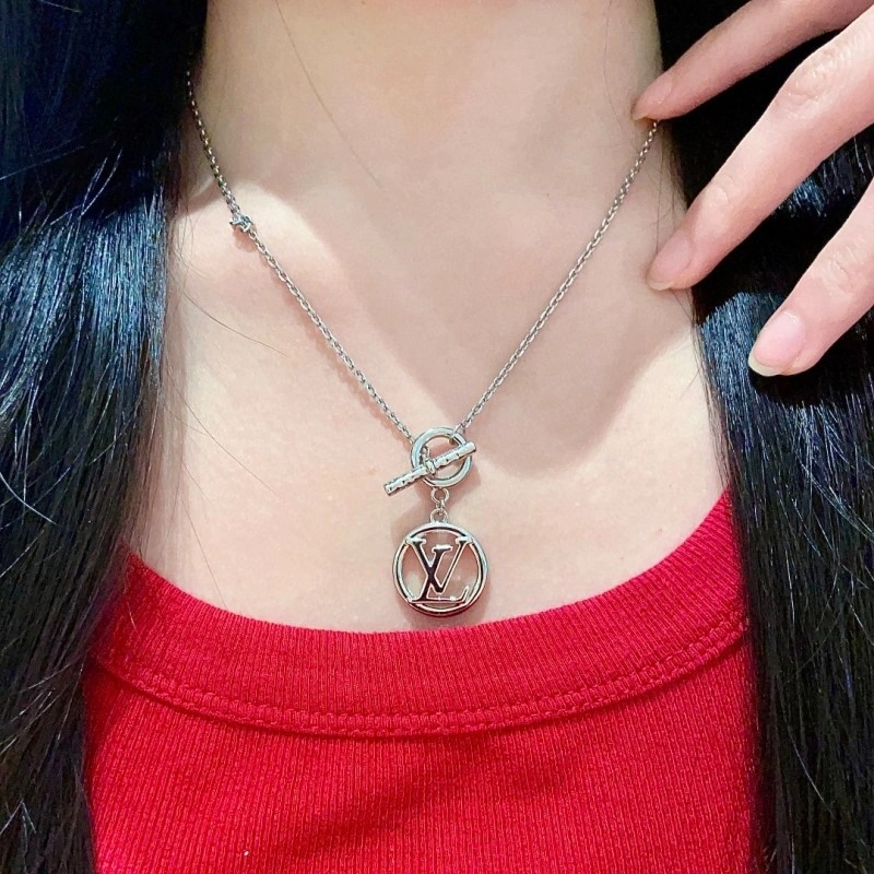 Louis Vuitton Necklaces