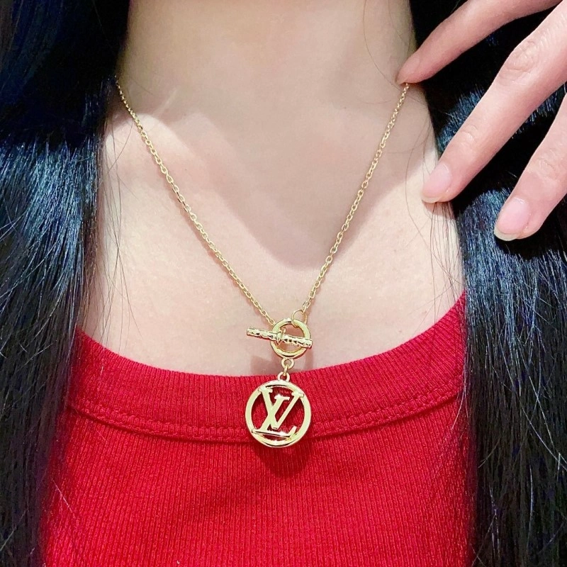Louis Vuitton Necklaces