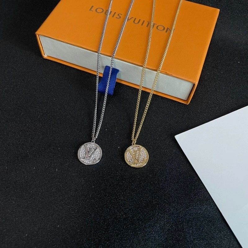 Brand-authenticated Louis Vuitton Necklaces