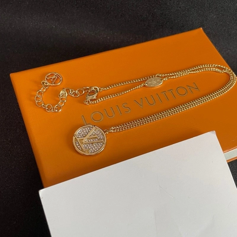 Brand-authenticated Louis Vuitton Necklaces
