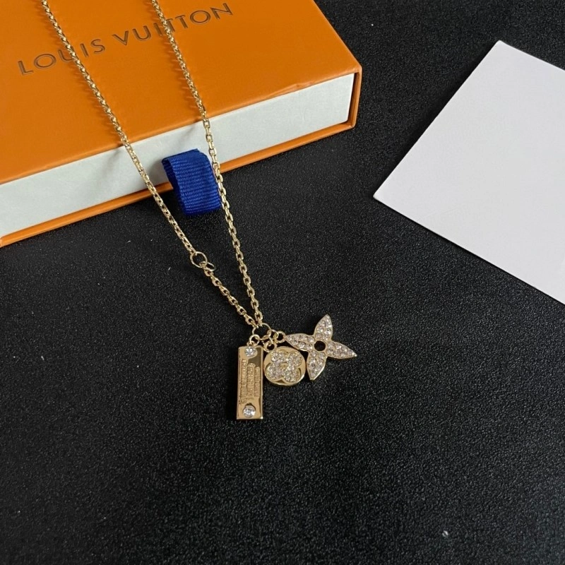 Value-priced Louis Vuitton Necklaces