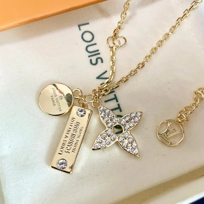 Value-priced Louis Vuitton Necklaces