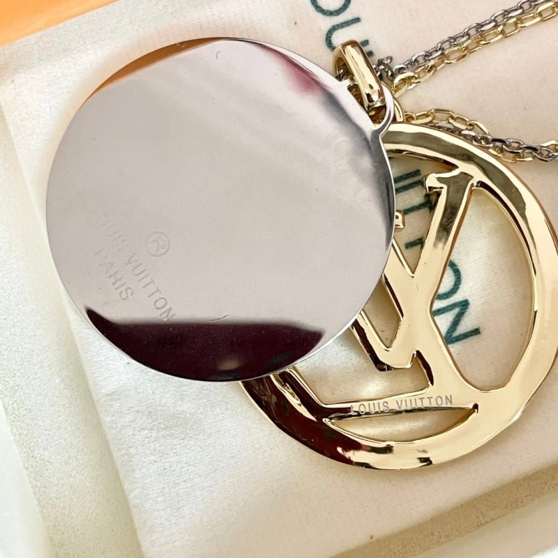 Factory-made Louis Vuitton Necklaces