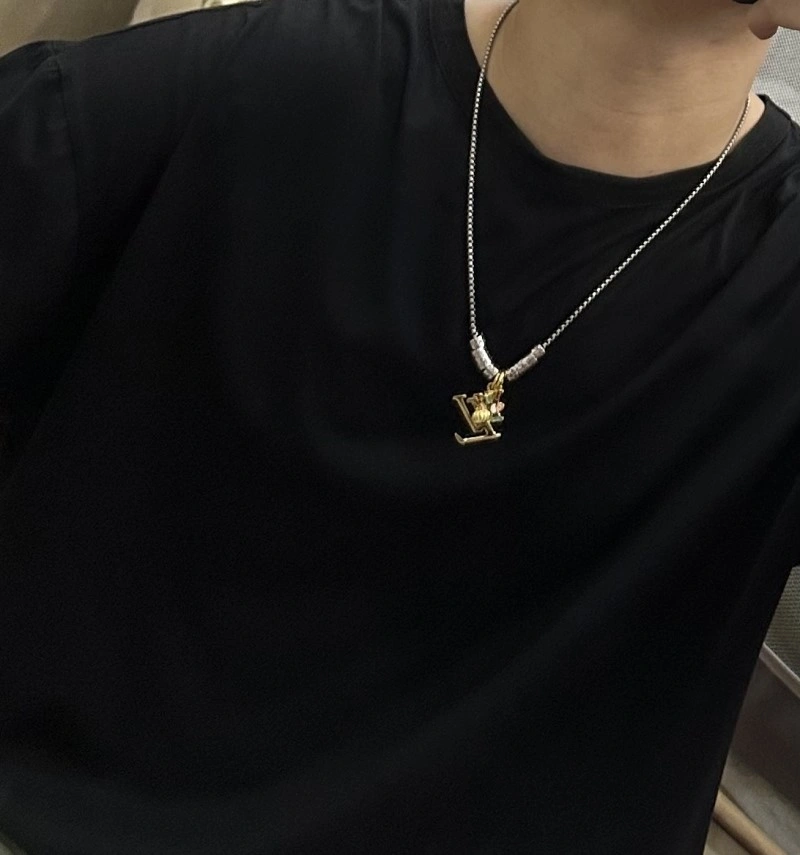 Real Louis Vuitton Necklaces