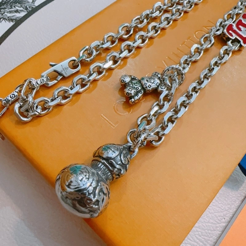 Legit Louis Vuitton Necklaces