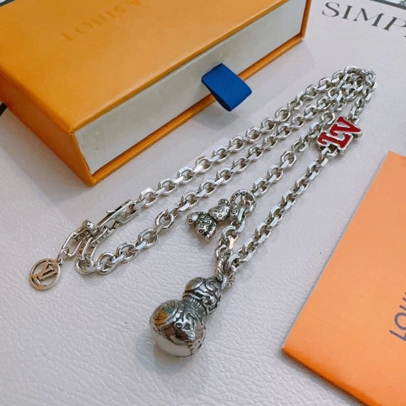 Legit Louis Vuitton Necklaces