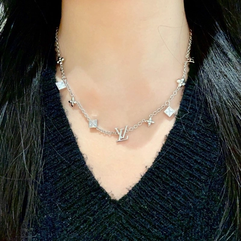 Genuine Louis Vuitton Necklaces