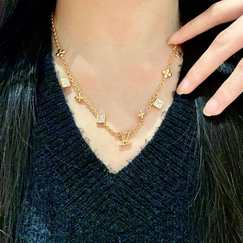 Louis Vuitton Necklaces