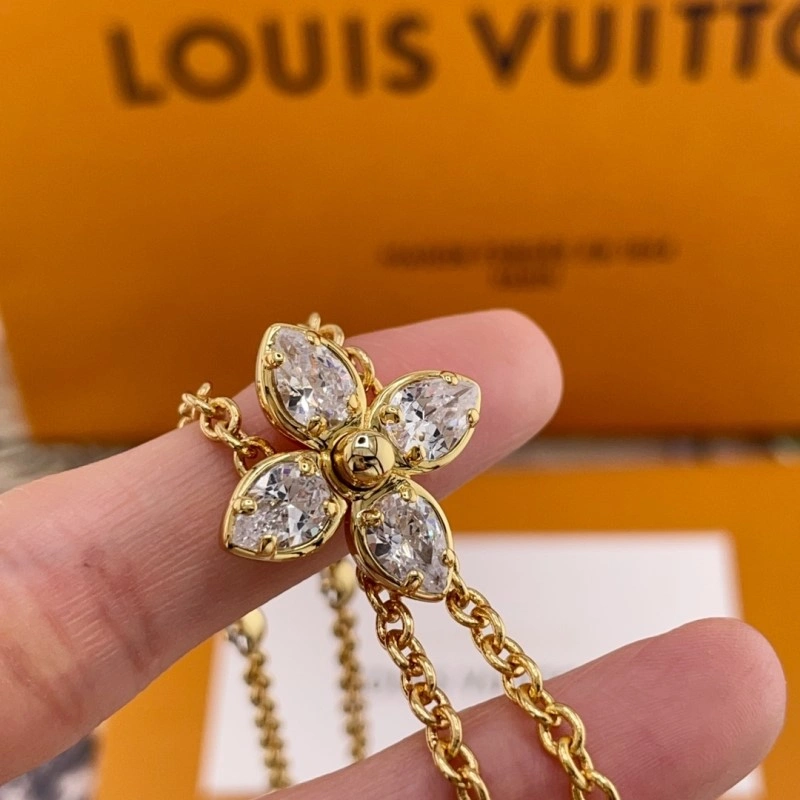 Legit Louis Vuitton Necklaces