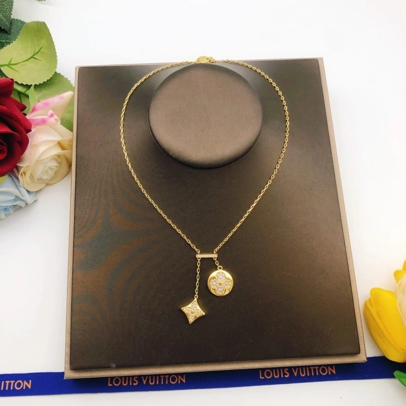 Low-cost Louis Vuitton Necklaces
