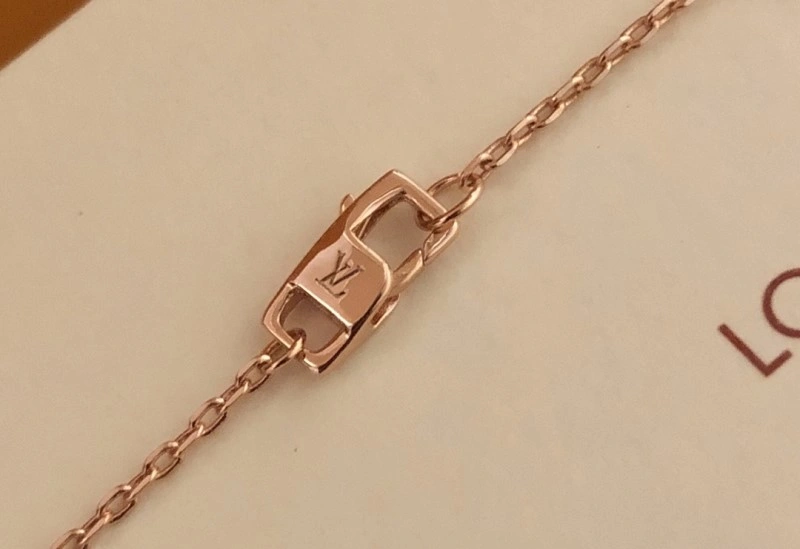OEM Louis Vuitton Necklaces