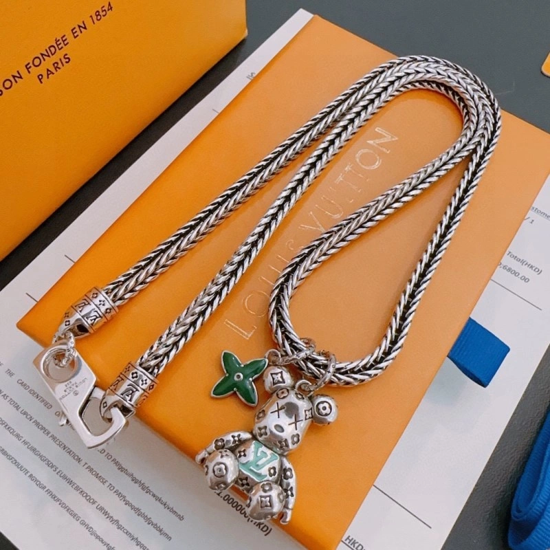 Original Louis Vuitton Necklaces
