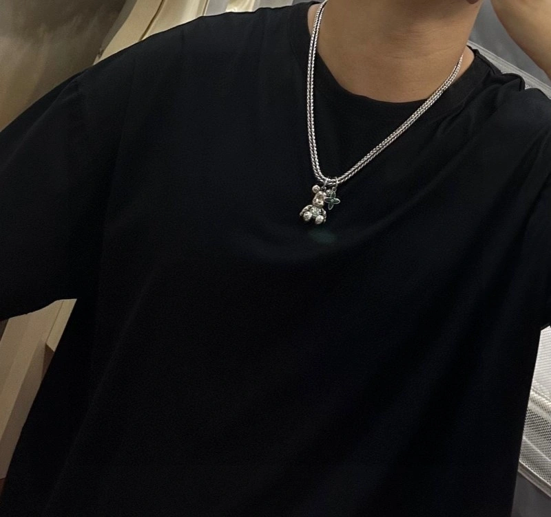 Original Louis Vuitton Necklaces