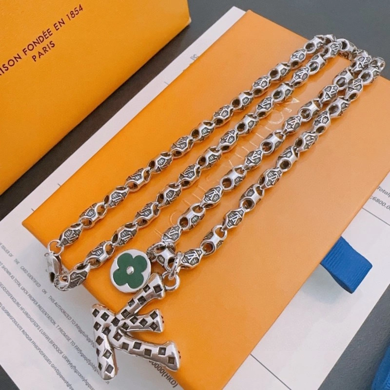 Value-priced Louis Vuitton Necklaces