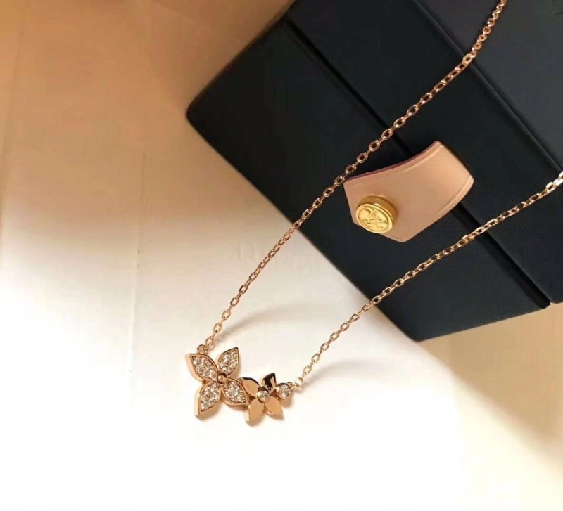 Brand-authenticated Louis Vuitton Necklaces