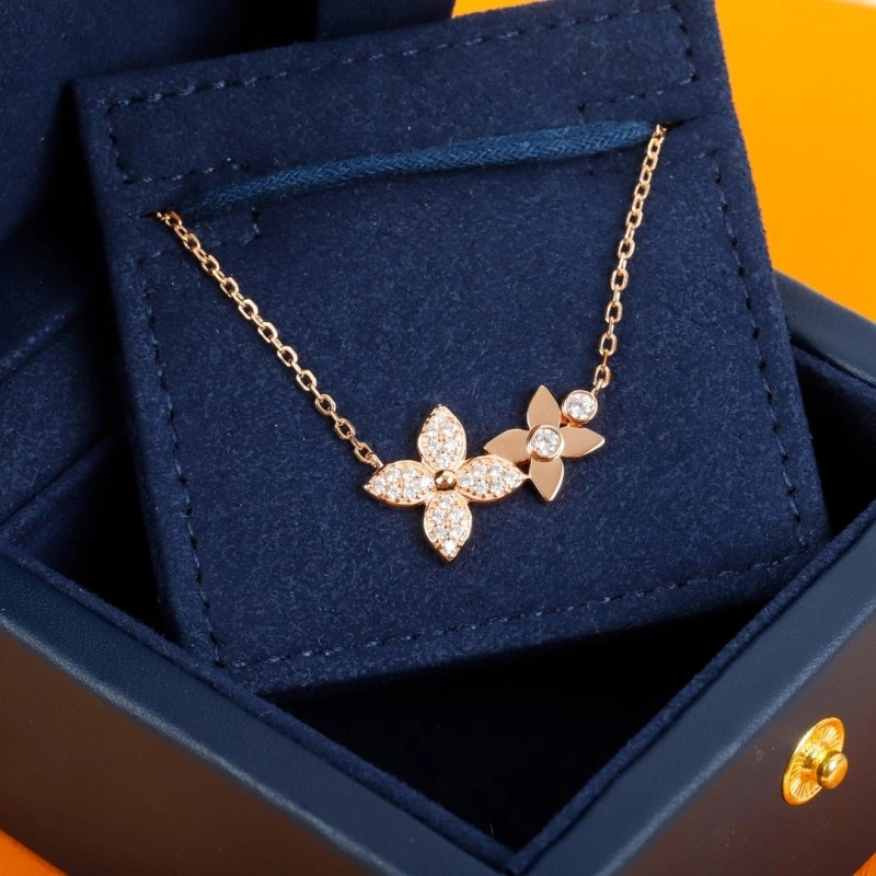 Original Louis Vuitton Necklaces