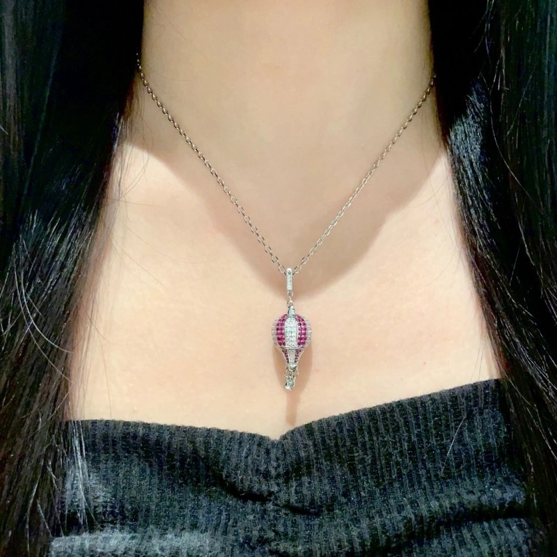 Indistinguishable Louis Vuitton Necklaces