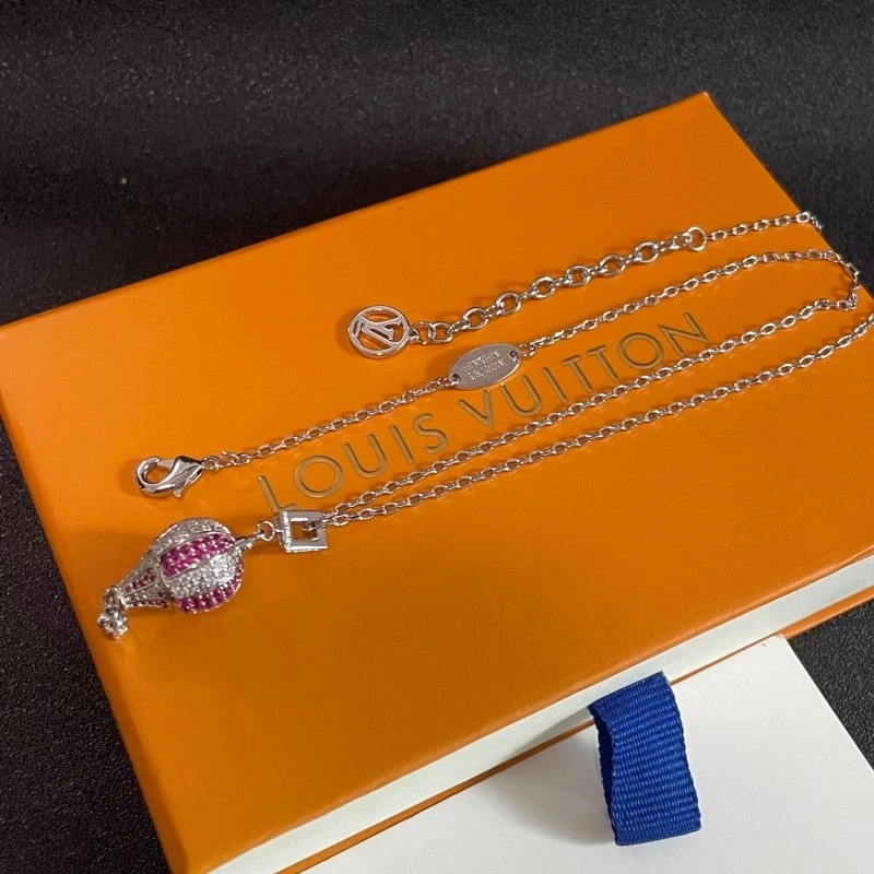 Indistinguishable Louis Vuitton Necklaces