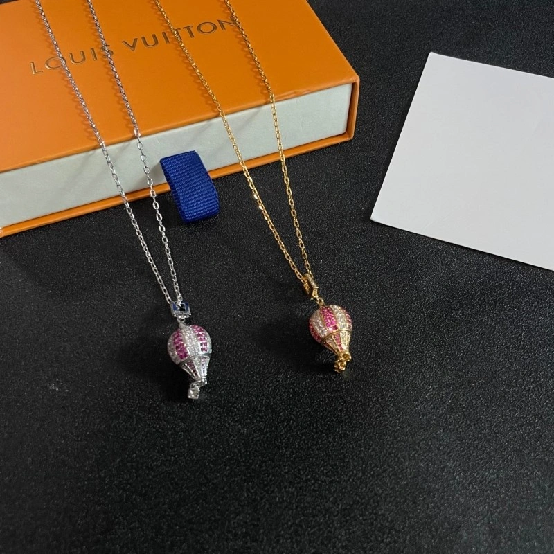 Cut-rate Louis Vuitton Necklaces