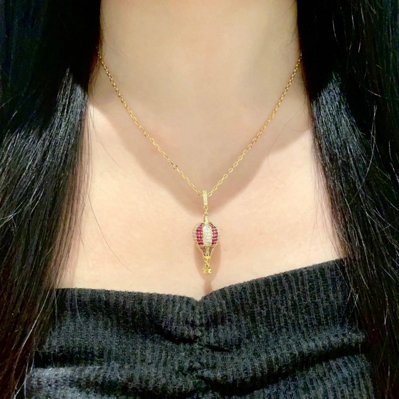 Cut-rate Louis Vuitton Necklaces