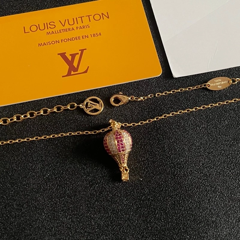 Cut-rate Louis Vuitton Necklaces